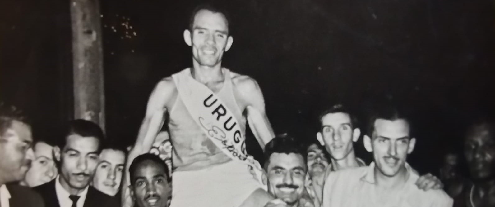 El día que Delfo... - Confederación Atlética del Uruguay